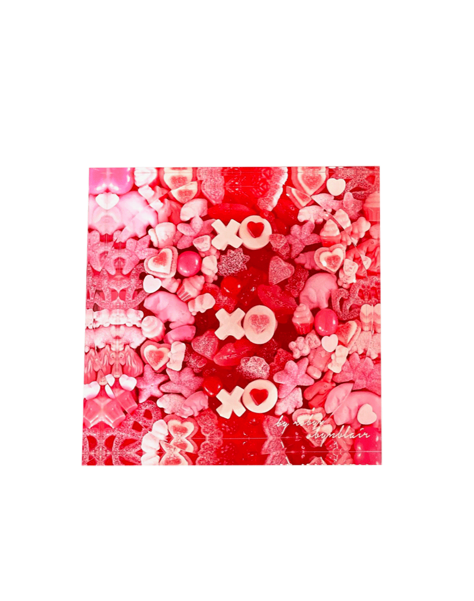 XOXO Love Candy Dish | by robynblair – by robynblair LLC